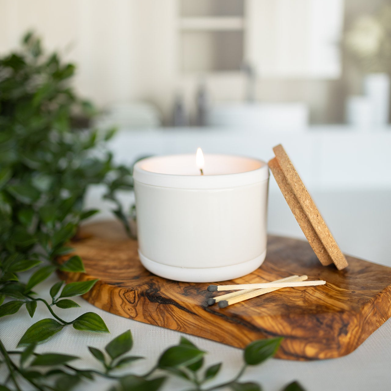 Arbor Made | Refillable & Eco-Friendly Candles